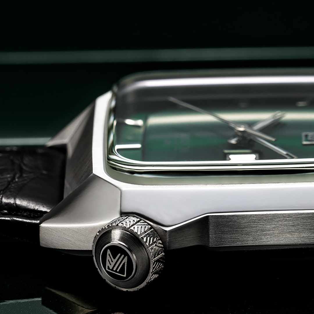 SHAPED WATCHES – MARCH LA.B